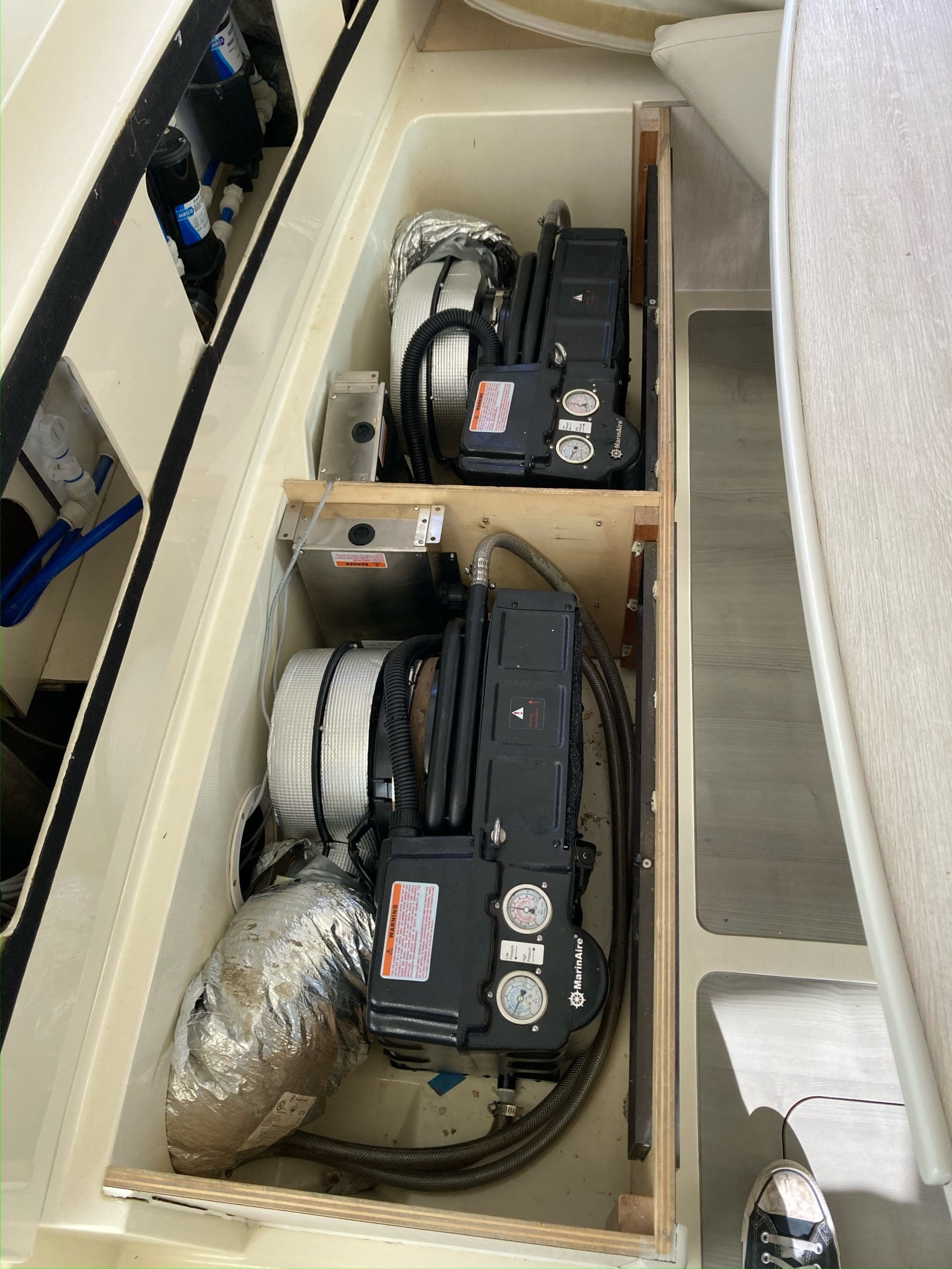 How to Install AC on a Boat. DIY Boat Air Conditioner.